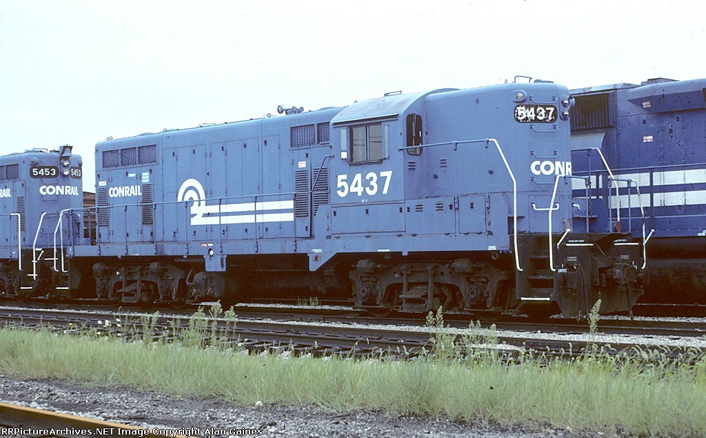 CR GP8 5437